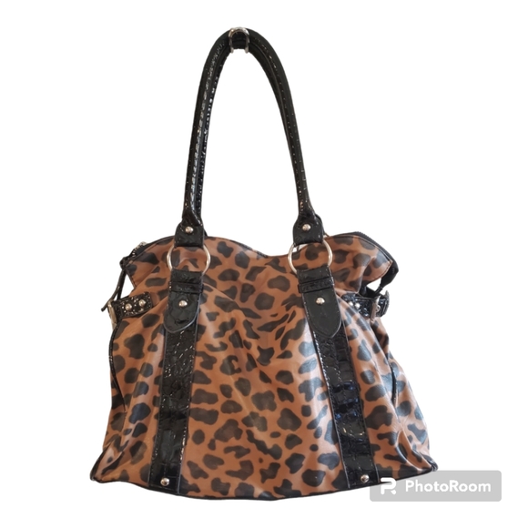 Bags | Leopard Print Shoulder Bag | Poshmark